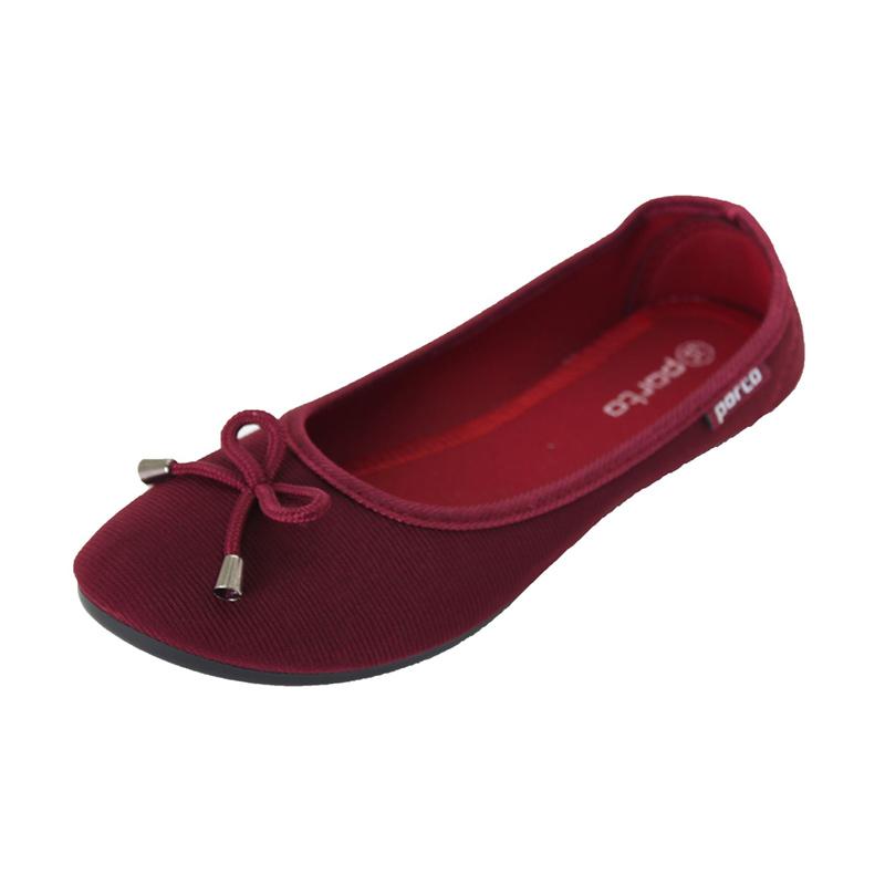 Sepatu Merah Cocok Dengan Baju Warna Apa? Yuks Cek Sekarang Juga ...