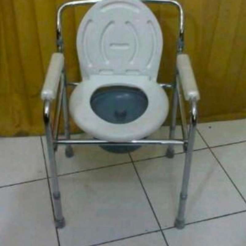 Promo Kursi B A B / Kursi Toilet Pispot Commode Chair - Putih Diskon 9% ...