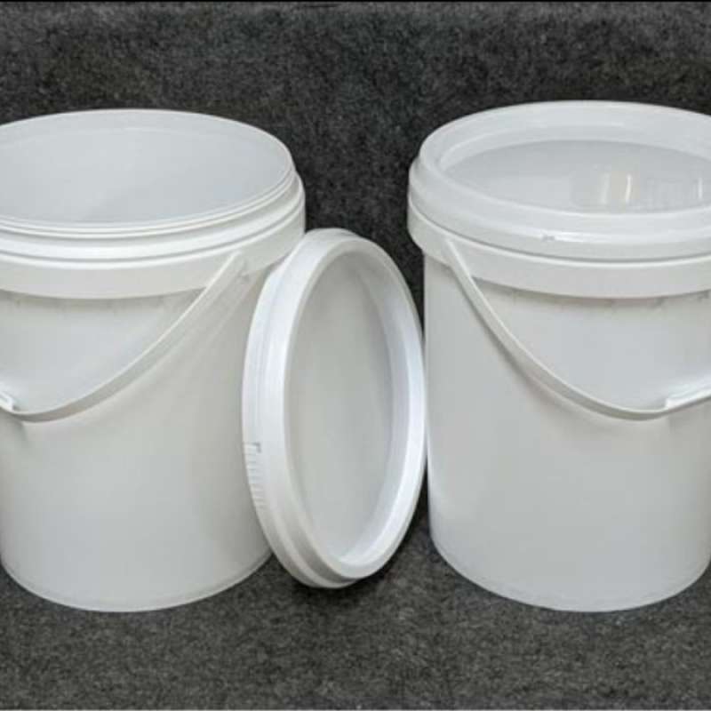 Promo Ember Cat Putih 20 Liter / Ember Es Krim 20 Liter Diskon 11% Di ...