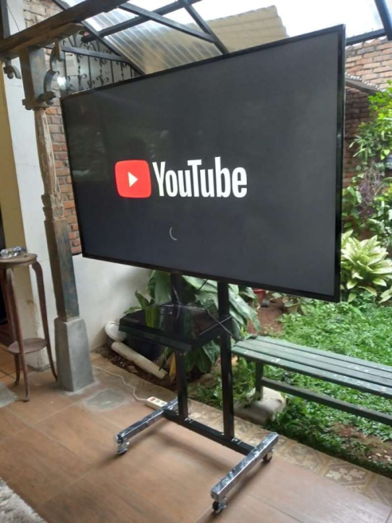 Promo Bracket Standing TV LED Dorong & Roda 32 - 65 Inch - Hitam NEW ...