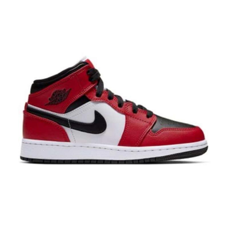 Promo NIKE Air Jordan 1 Mid Chicago Black Toe Sneakers Pria Diskon 16% ...