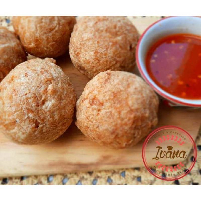 Jual Ivana Snack - Bakso goreng ayam [1 Box isi 5 pcs] di Seller Ivana ...