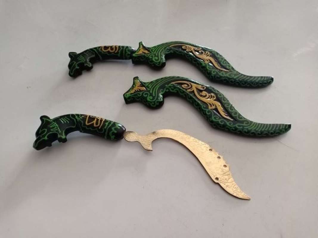 Kujang Kembar