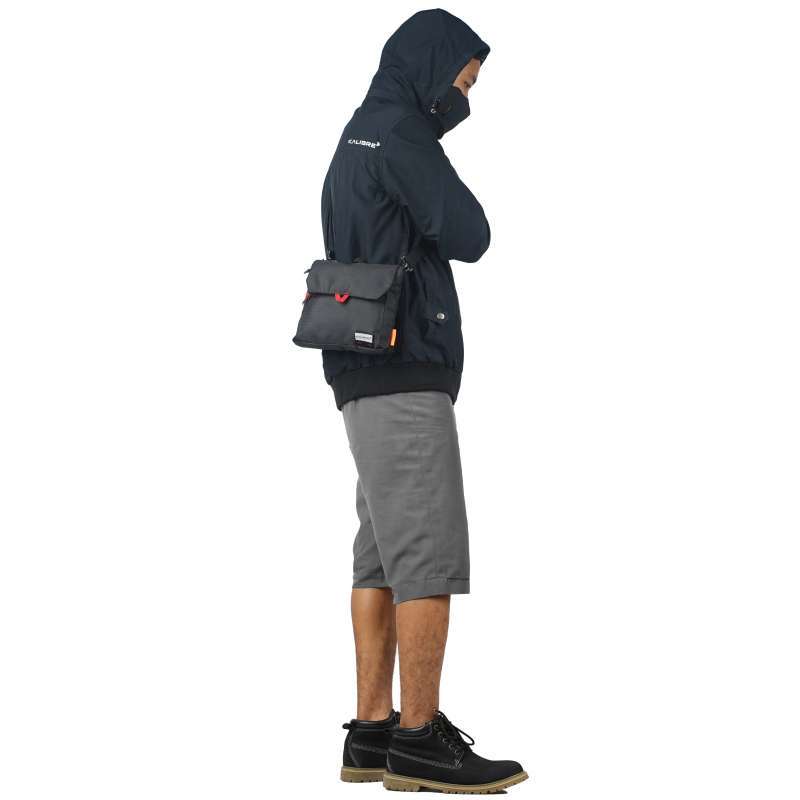 Jual Tas Selempang Pria Kalibre Messenger Bag Dexter 02 Black 921501000 ...