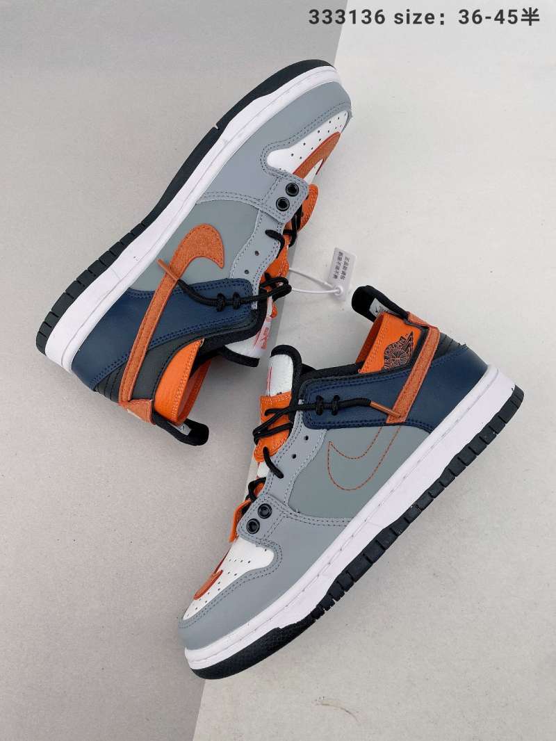 Jual Nike dunk sb low of Paris fashion show teamed up with the manager ...