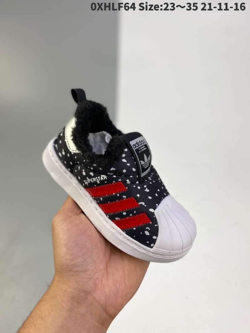 Jual Children's Shoes Adidas Plush Soft Shellfish In Stock 🤗 Mom Doesn ...