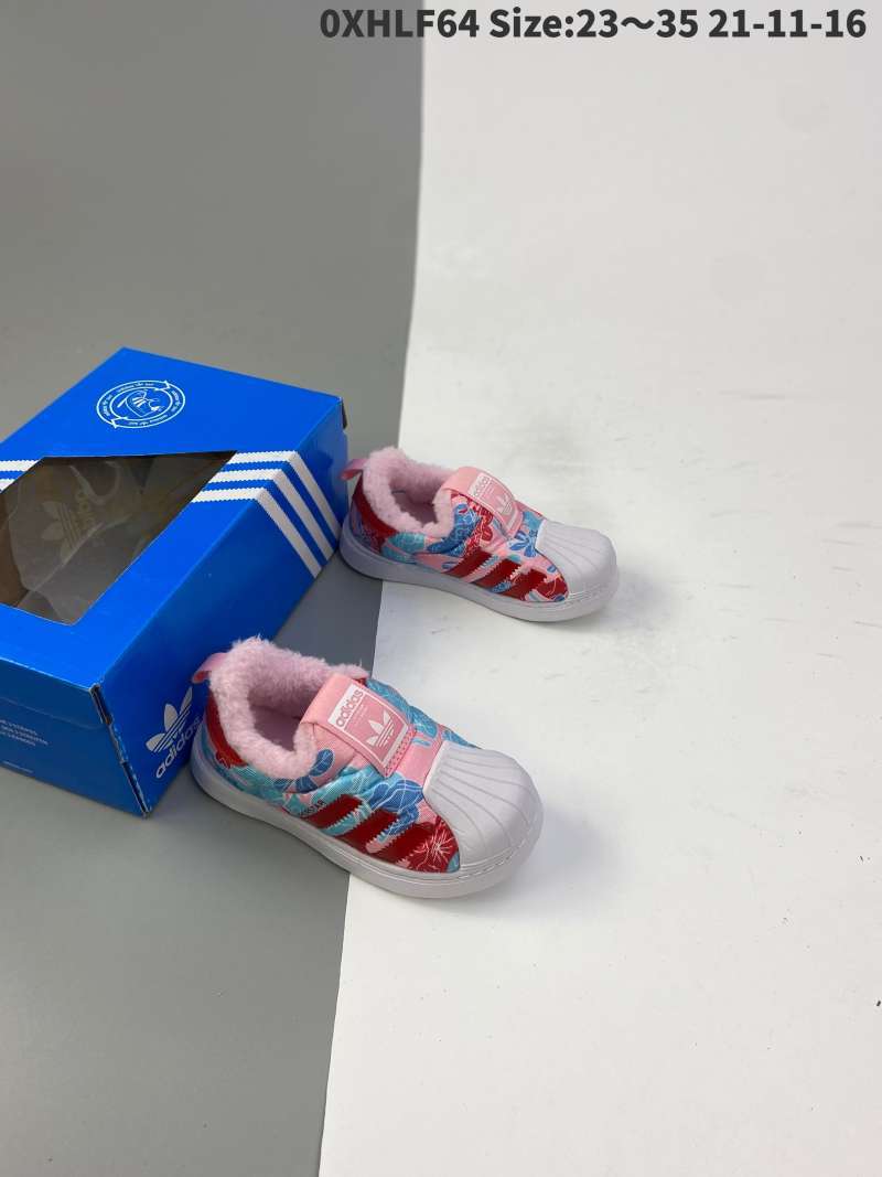 Jual Children's Shoes Adidas Plush Soft Shellfish In Stock 🤗 Mom Doesn ...