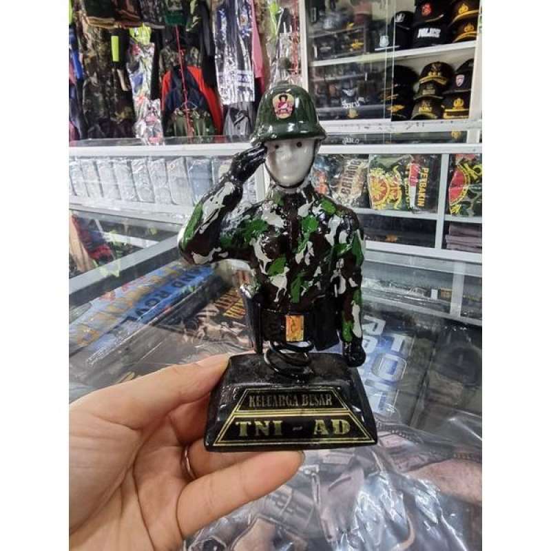 Jual Miniatur patung Tni As Loreng | Patung miniatur mobil Tni Ad ...