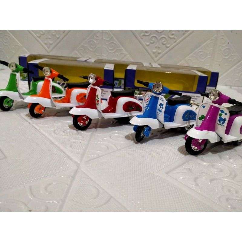 Promo Mainan Motor Vespa/mainan Mini Motorcycle Die Cast Pullback ...