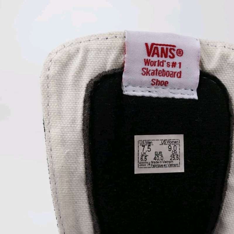 Jual Sepatu Vans Sk8 Hi Classics Black White - Unisex Di Seller ...