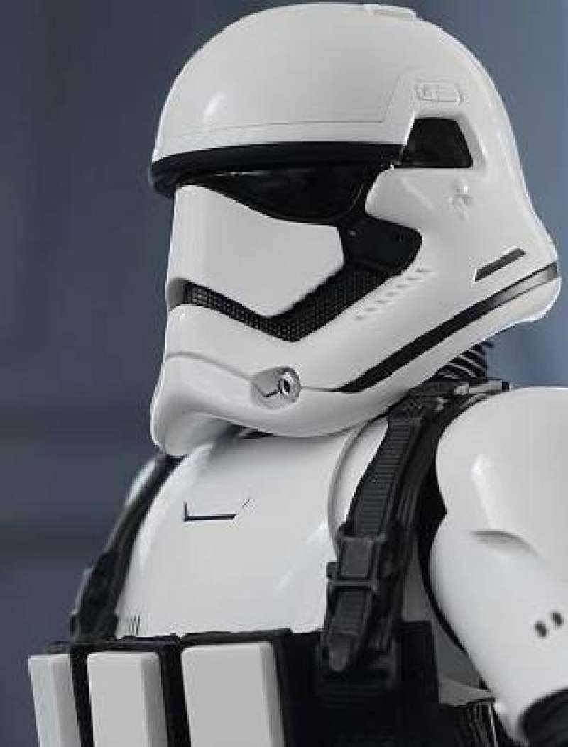 Jual HOT TOYS - FIRST ORDER HEAVY GUNNER STORMTROOPER di Seller ...