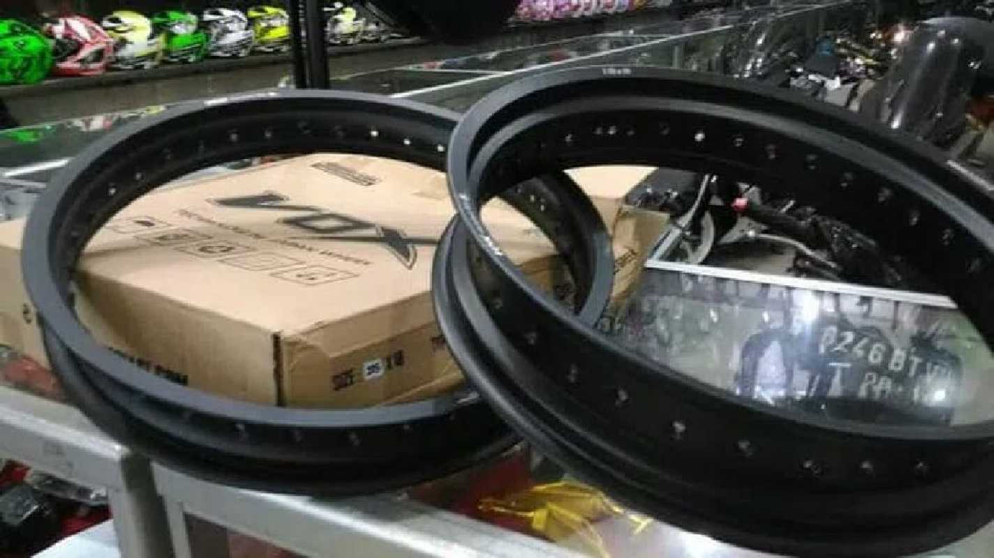 Jual VELG JARI-JARI VOX TAPAK LEBAR UKURAN 300 RING 18 di Seller ...
