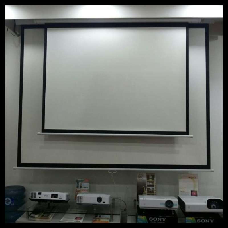 Jual Screen Projector 84 Wall / Layar Proyektor 84 Manual Gantung Ready di Seller Eudora - Kamal ...