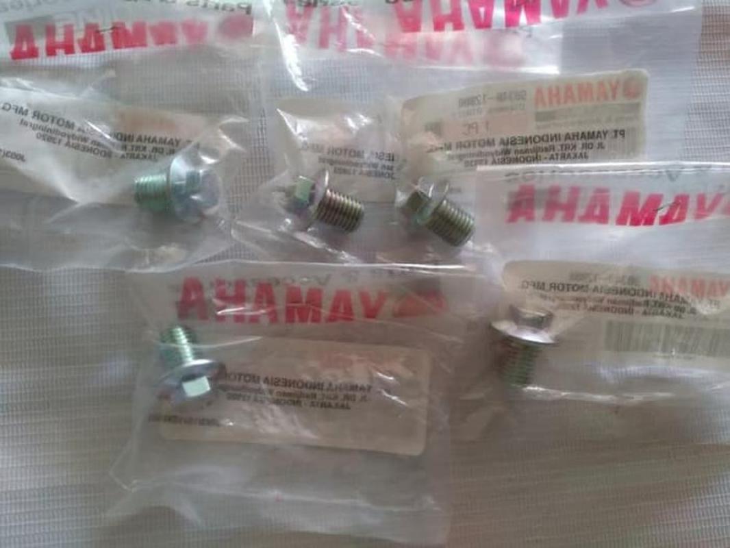 Jual Yamaha Baut Tap Oli Motor Di Seller Marvelouse Shop - Ngagelrejo ...