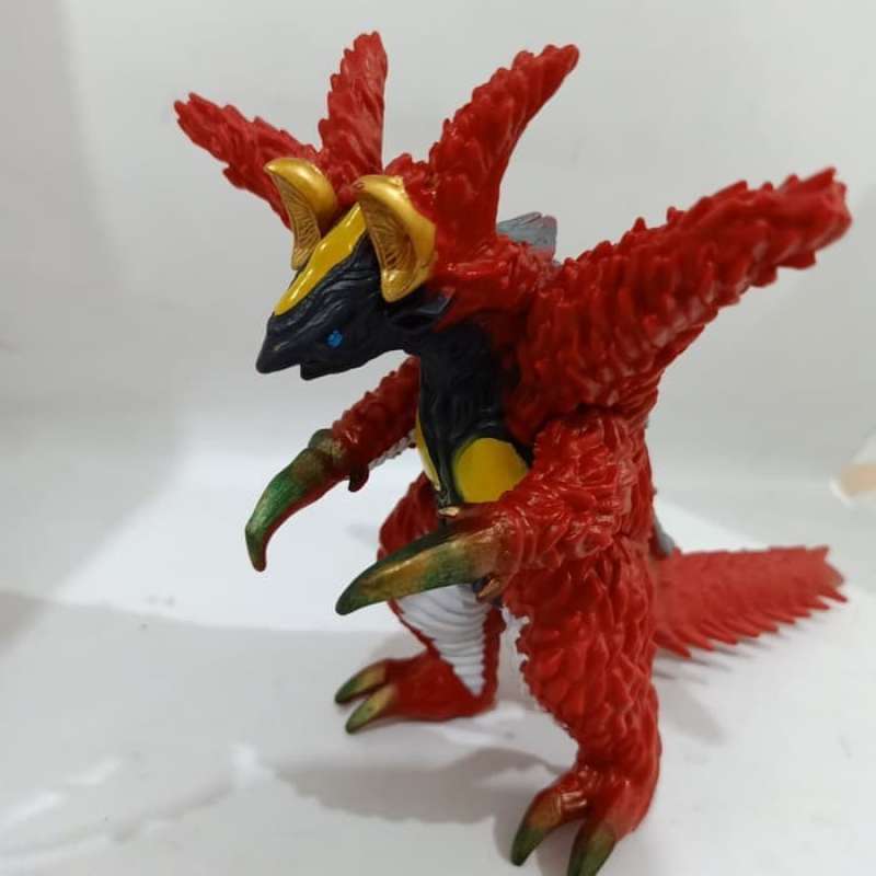 Jual Bandai Ultraman Orb Godzilla Monster Dx Maga Zepandon Figure ...