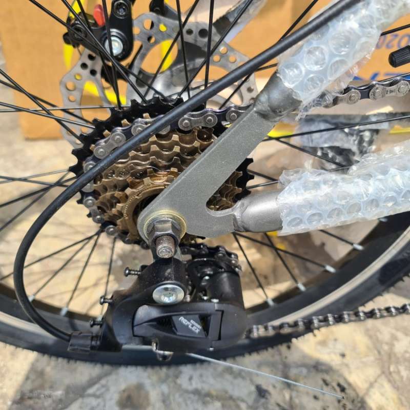 Jual Sepeda Minivelo Senator New 8 Speed Rem Cakram 20 Inch Di Seller ...