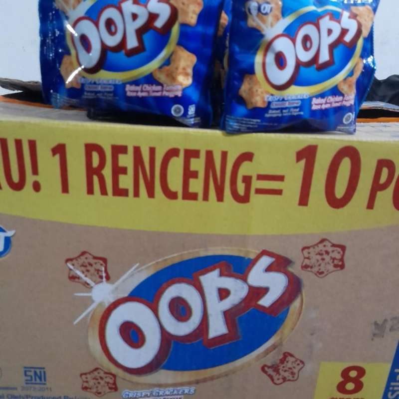 Jual Oops Crackers Renteng Isi 10 Pcs Di Seller Glenngioshop - Miroto, Kota Semarang | Blibli