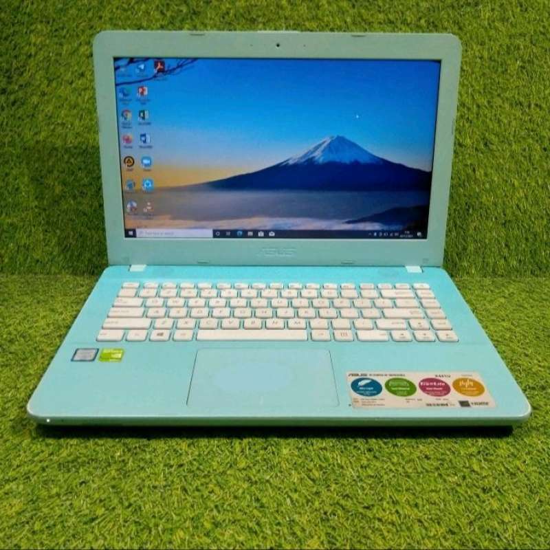 Promo laptop murah - Blek Silver Diskon 1% di Seller Al.storee - Kp dua ...