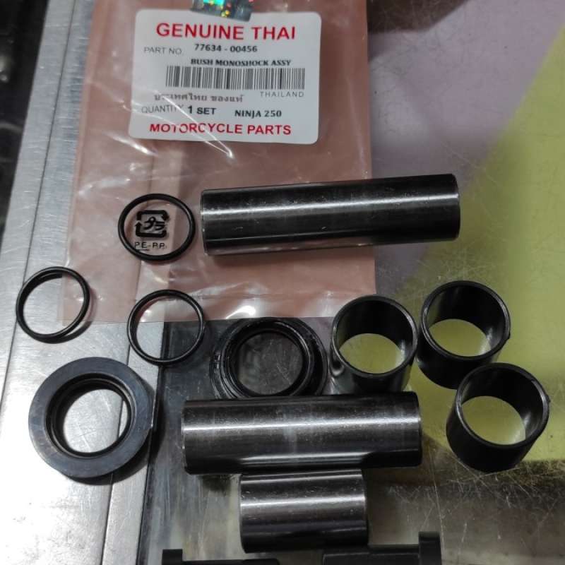 Promo BOSH BOS MONOSHOCK MONO SHOCK SOK NINJA 250 CARBURATOR INJEKSI FI ...