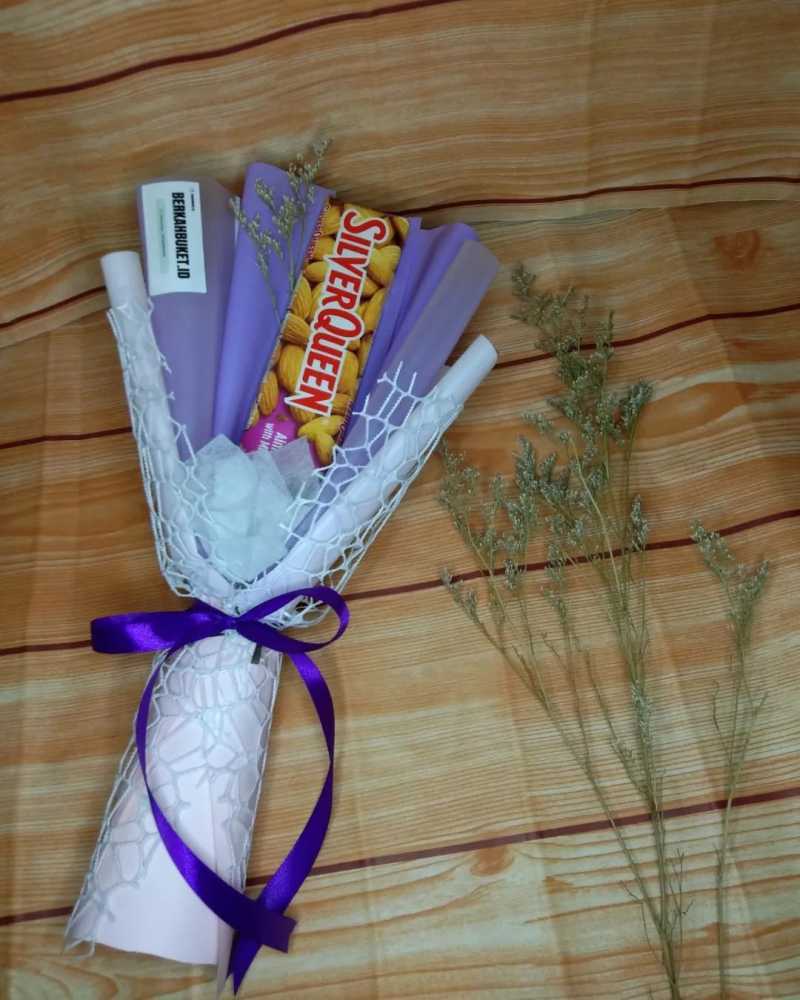 Jual Buket Bunga/Snack Cantik 1 Cover Putih (Bisa Request PO) (Hadiah ...