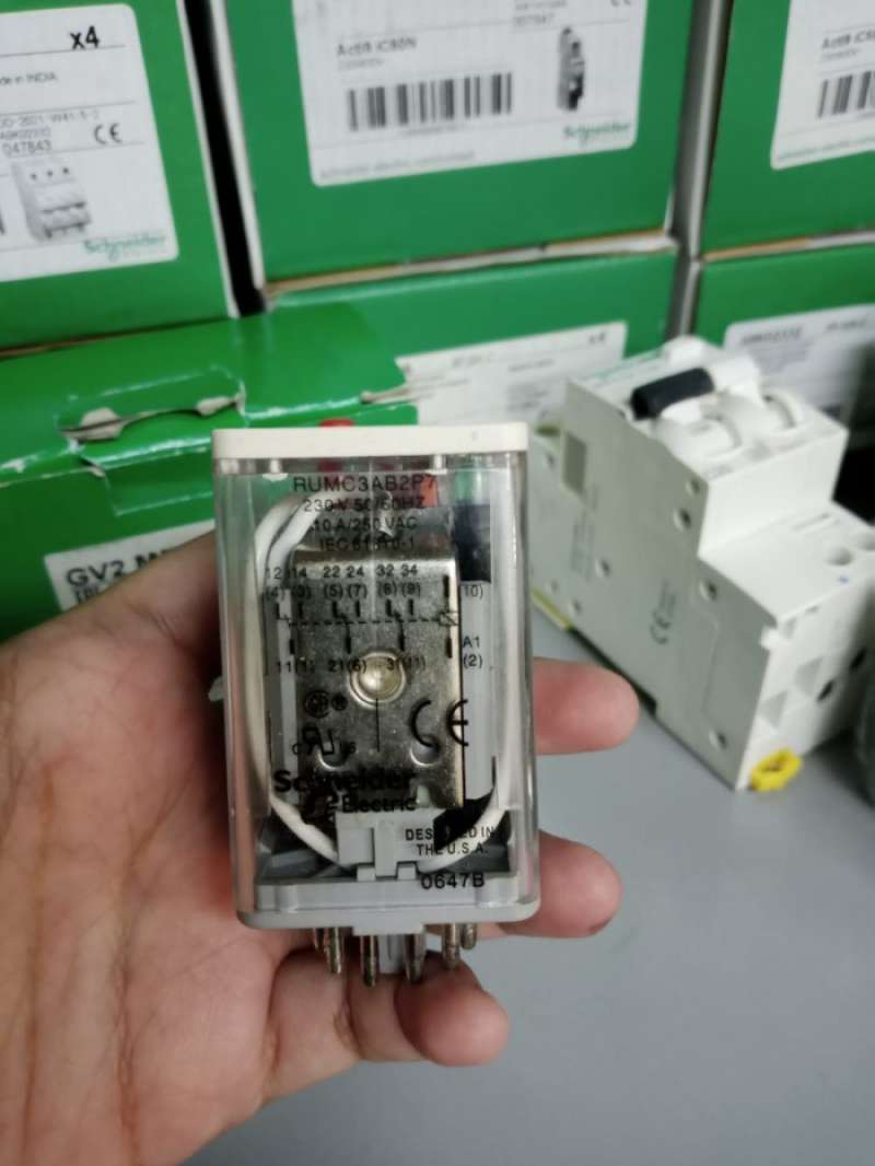 Jual Schneider Telemecanique Rumc3ab2p7 / Rumc32p7 Plug In Relay 220vac ...