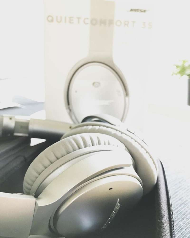 Promo Bose Quietcomfort 35 wireless Silver Headphone Diskon 33% di ...