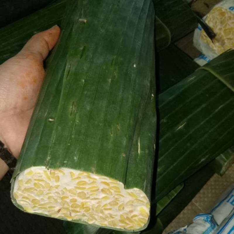 Jual Tempe Super Bungkus Daun Pisang Besar di Seller VANANA - Kota ...