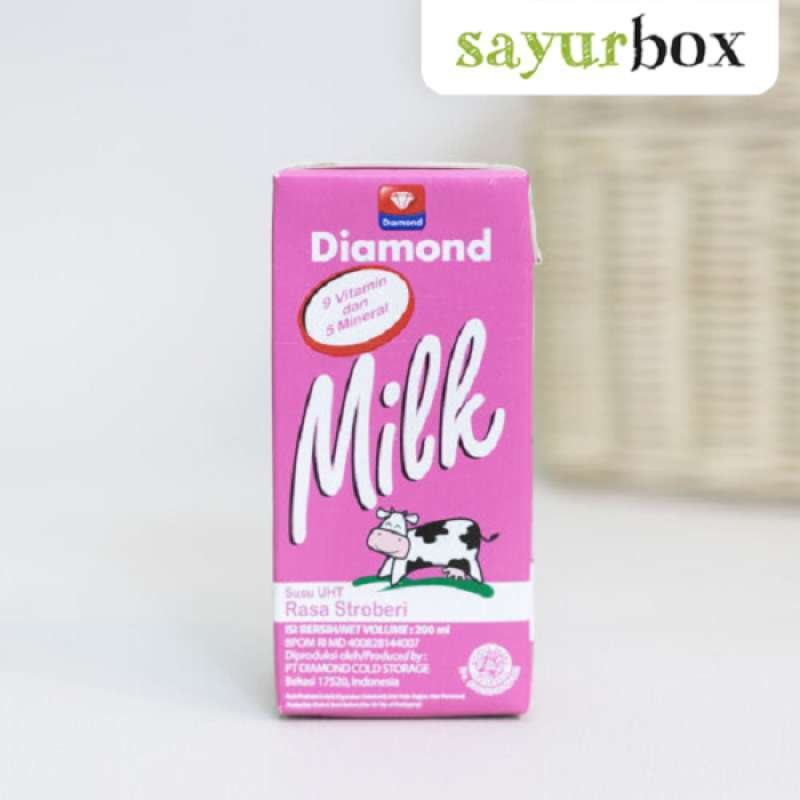 Jual Diamond UHT Milk Strawberry 200 ml Sayurbox - JKT di Seller ...