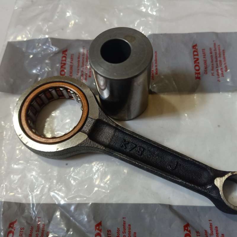 Jual stang seher stang seker piston con rod Honda Vario 150 fi Pcx 150 K78 (Kode A 009)) di ...