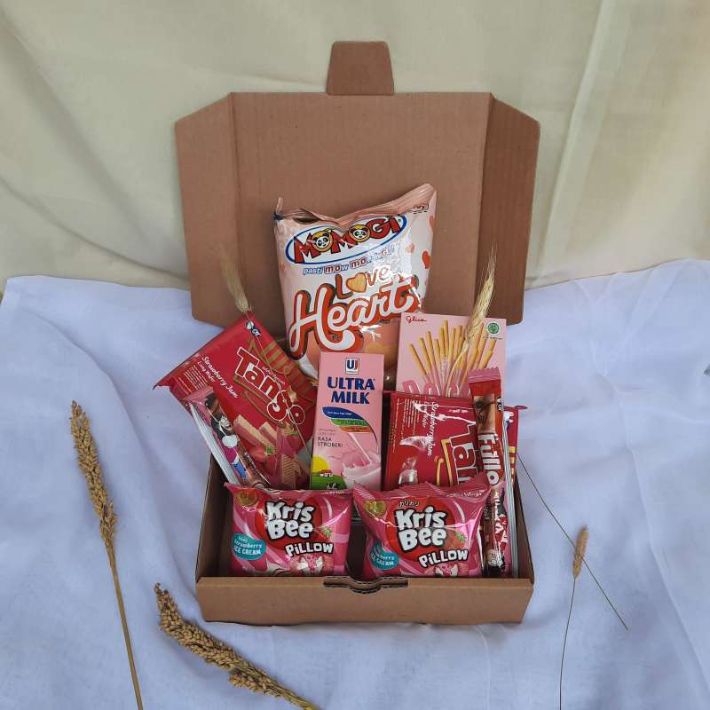 Jual Snack Box Pink Edition / Snack Box / Hampers / Parcel di Seller ...