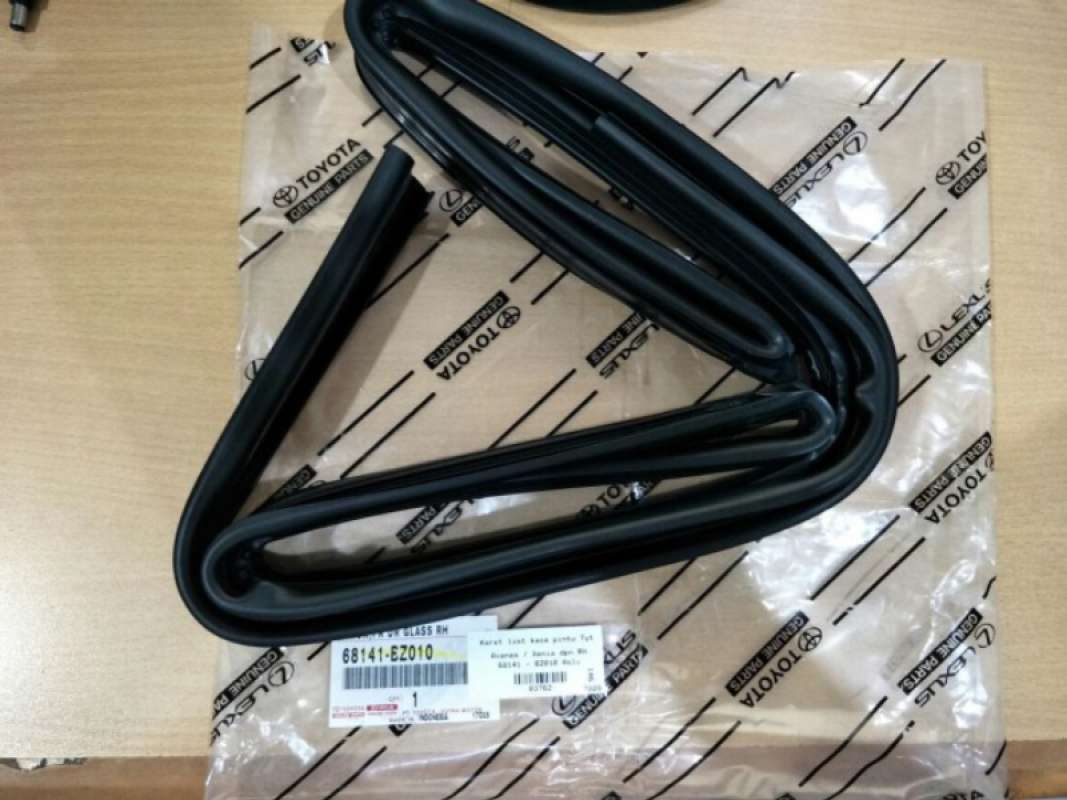 Promo Karet List Kaca Pintu Avanza '04 - '11 Dpn Rh 68141-bz010 Asli ...
