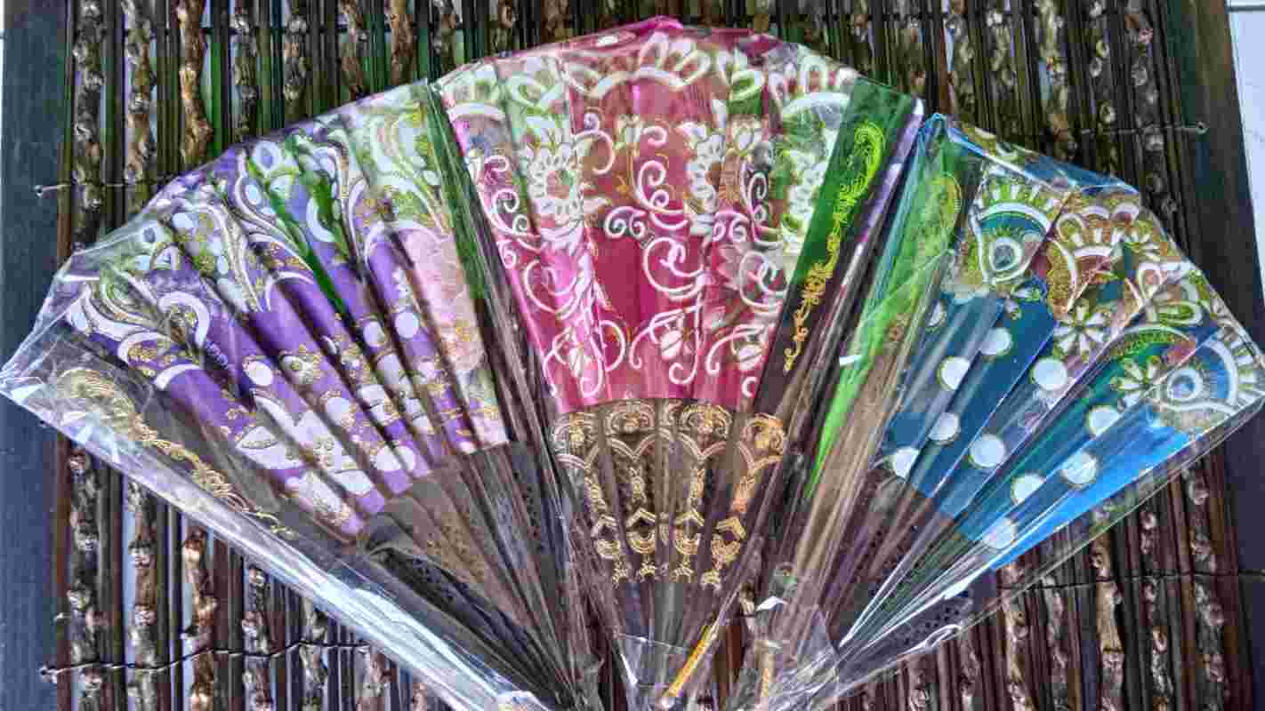 Promo Kerajinan Kipas Plastik Bunga Bali 45cm Souvenir Kado Hadiah ...