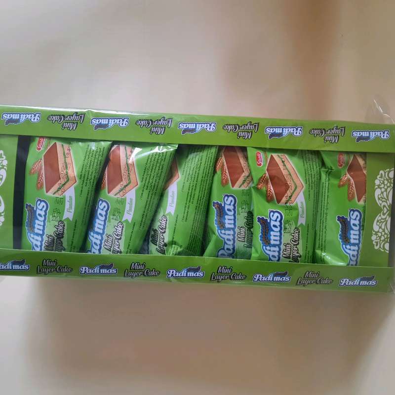 Jual Padi Mas Mini Layer Cake Rasa Pandan per box di Seller Sukses ...