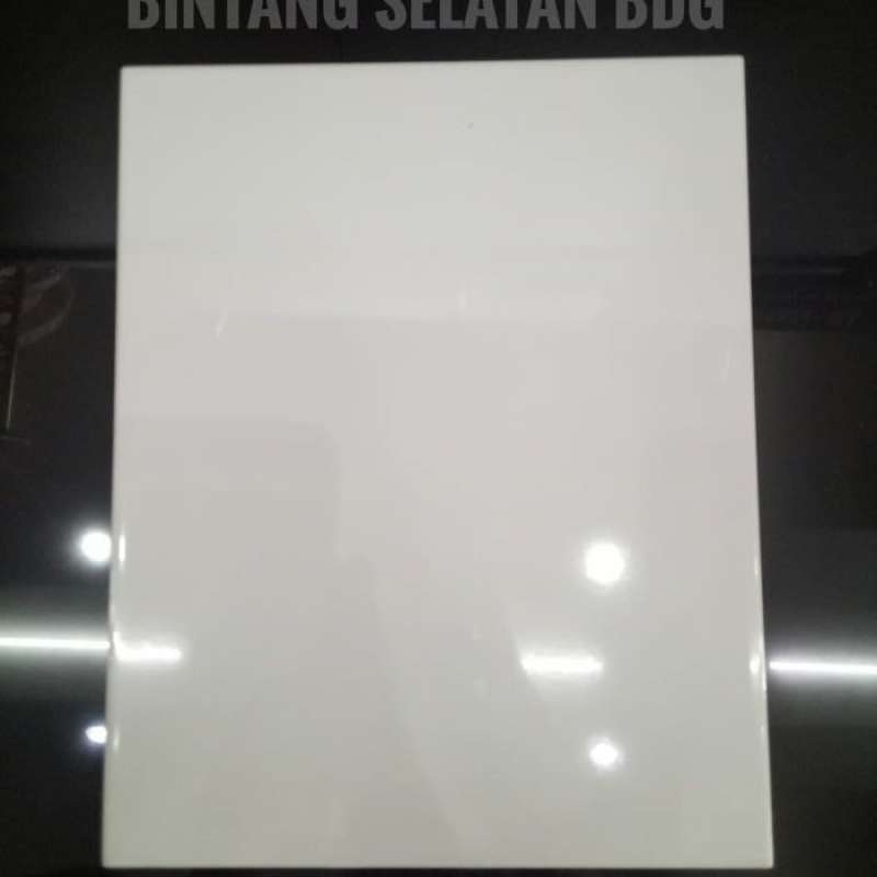 Promo Premium KERAMIK LANTAI DAN DINDING MULIA PUTIH POLOS 20X20 Diskon ...