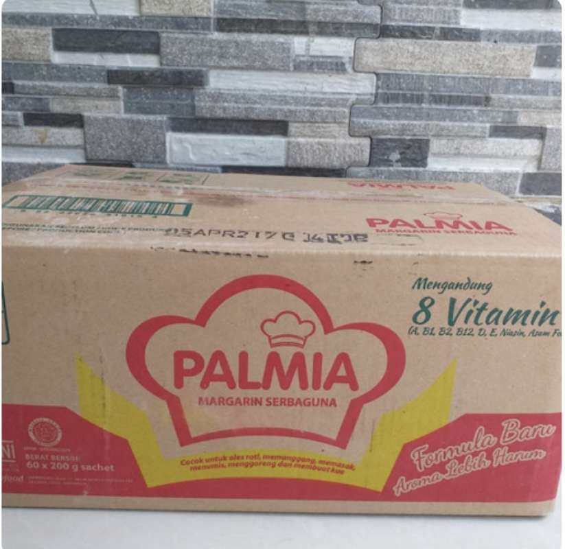 Jual Palmia Margarin Serbaguna 60x200 gram / Mentega Palmia 200g ...