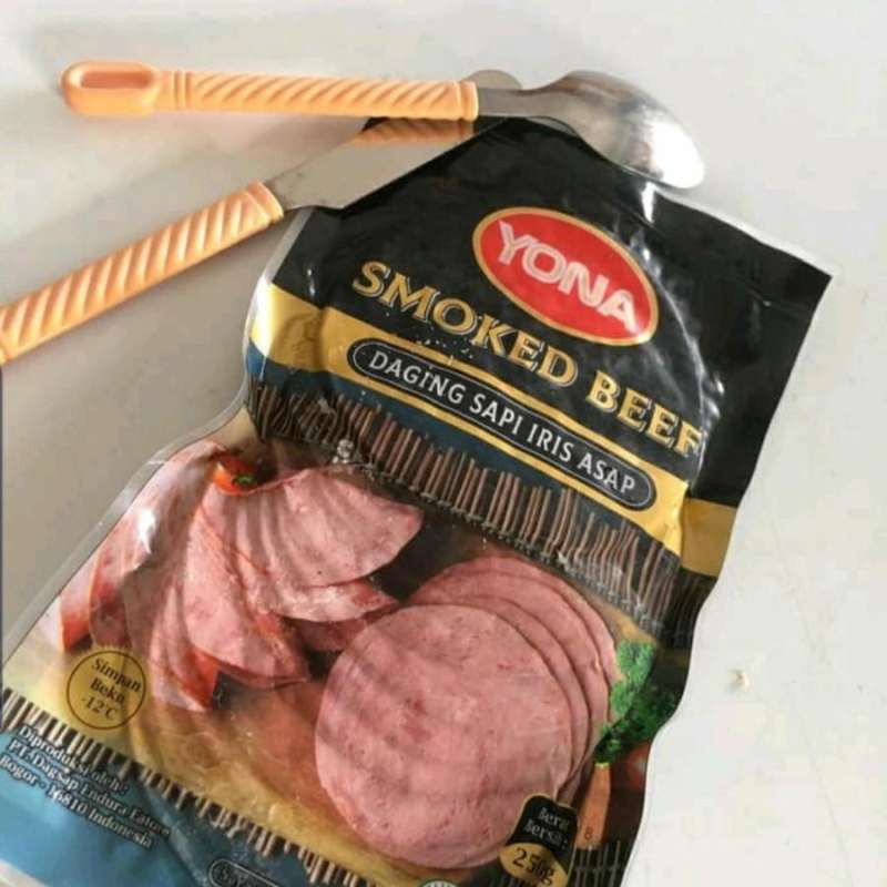 Jual Yona Smoke Beef 250gr di Seller Gozzen Frozen Food - Tajur Halang ...