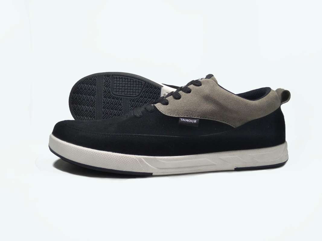 Jual Sepatu Sneakers Pria Terbaru Warna Hitam Brand Vamour 017 Cocok ...