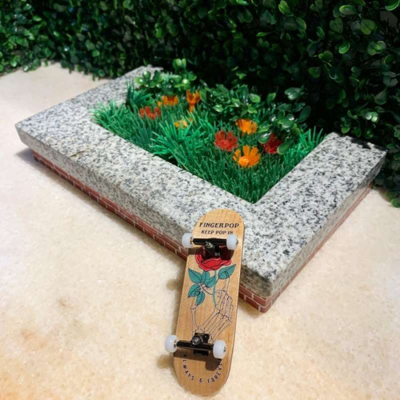 Promo Fingerboard complete setup and ledge Diskon 22% di Seller TOYS ...