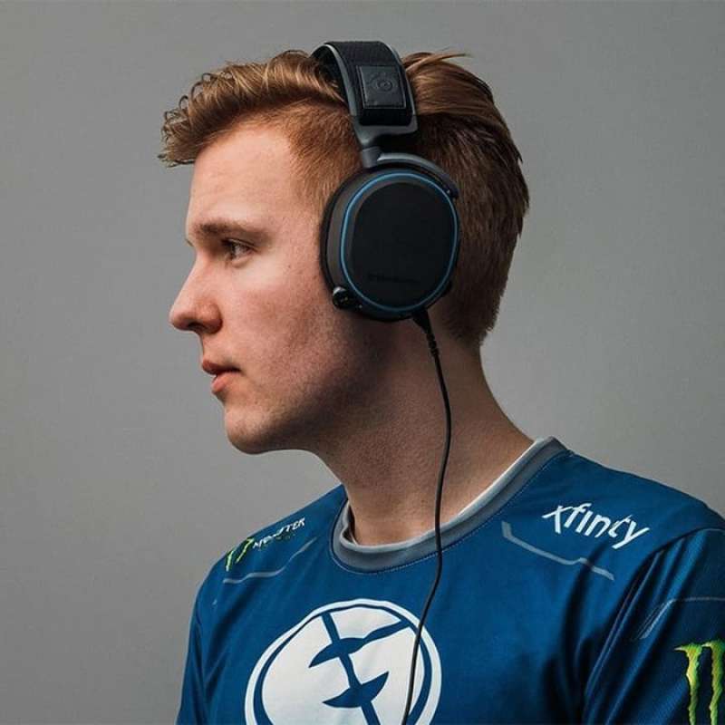 Jual Steelseries Arctis Pro RGB + Game DAC Hi-Res Gaming Headset ...