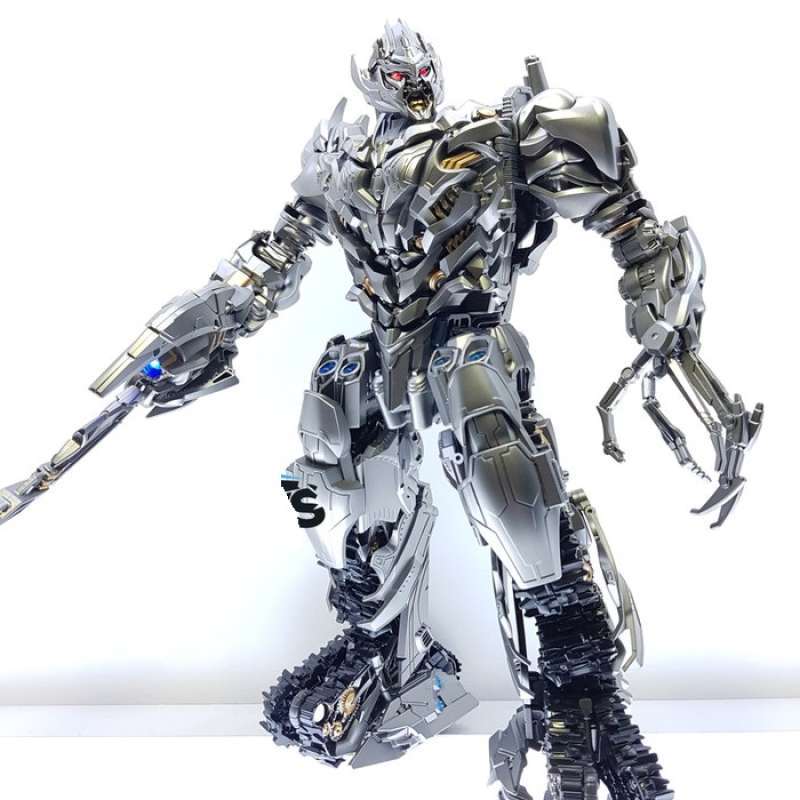 Jual Xio Solution Tank Mega Commander BMB aka Voyager Class Megatron ...