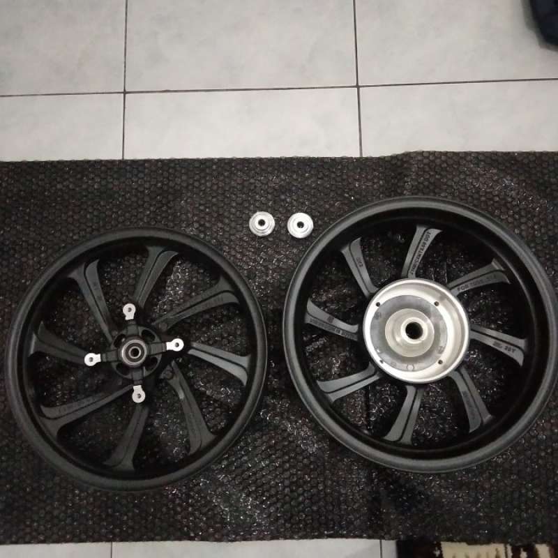 Jual Velg Pcx Lokal 150 PNP vario 125 150 cakram belakang di Seller ...
