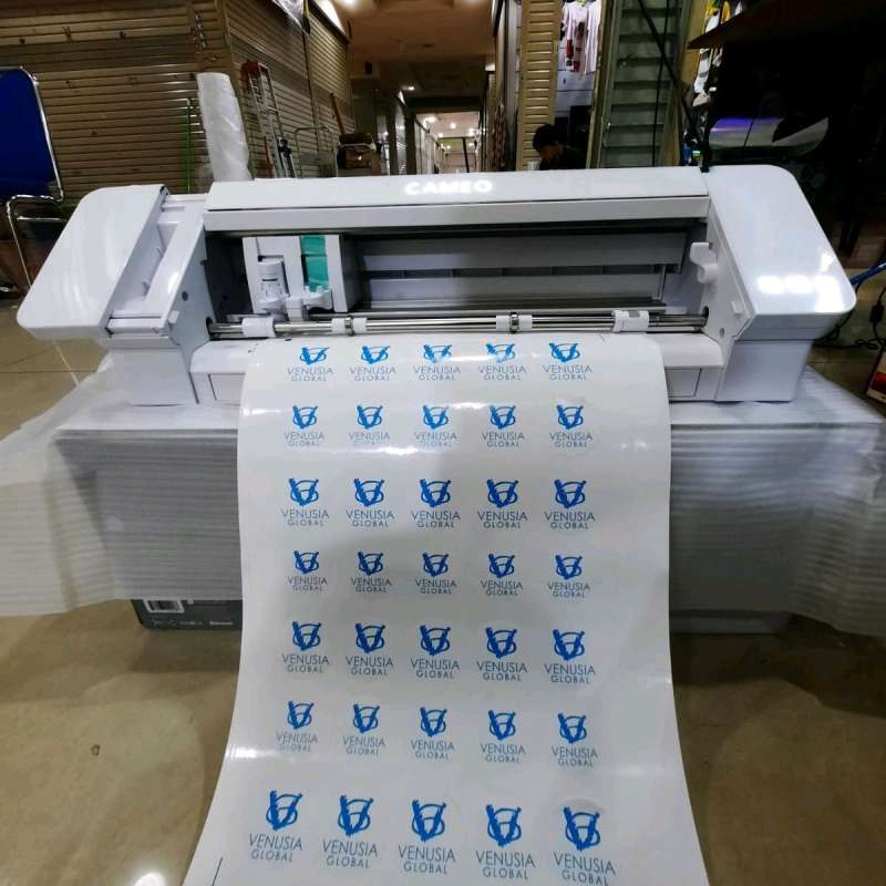 Jual Mesin Cutting Sticker Alat Pemotong Stiker Silhouette Cameo 4 di ...
