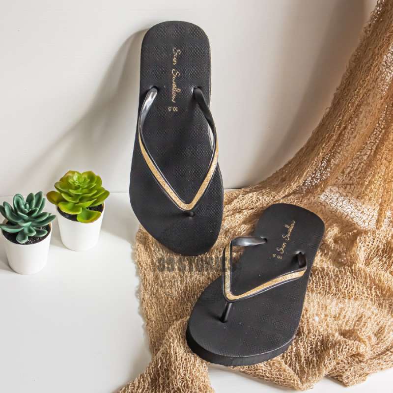 Jual Sandal Swallow Black Gold Model Terbaru - Harga Promo Maret 2024 ... Jual Sandal Swallow Black Gold Model Terbaru - Harga Promo Maret 2024 ...