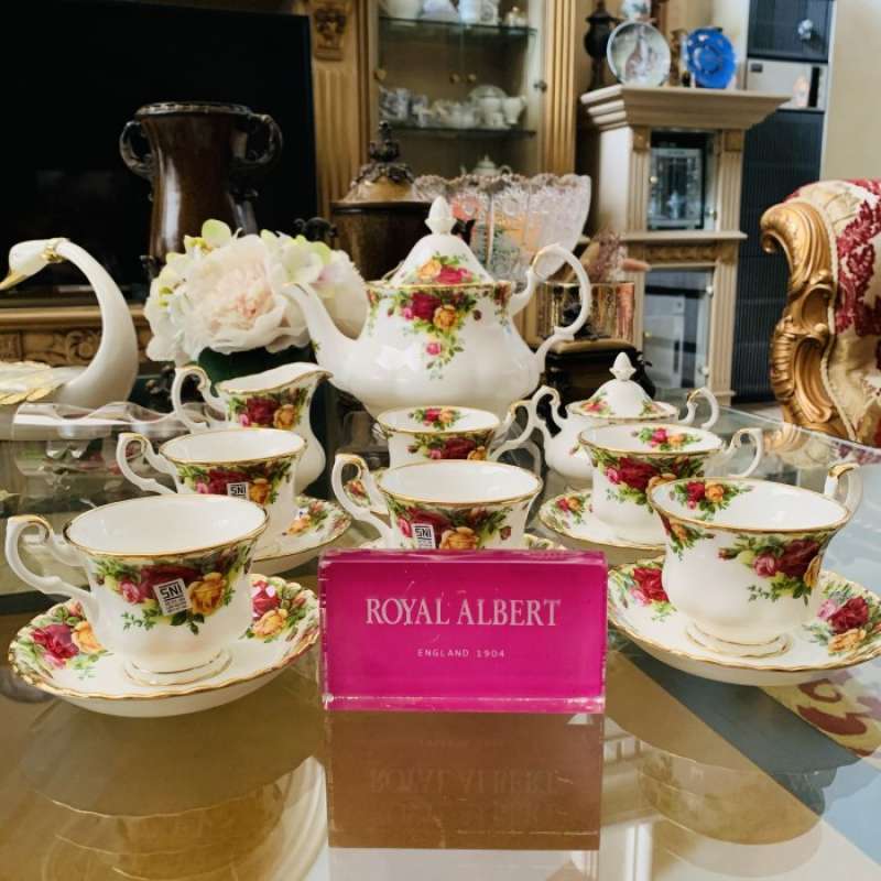 Jual Tea Pot Set & Tea Cup Saucer Royal Albert Old Country Roses 15 ...