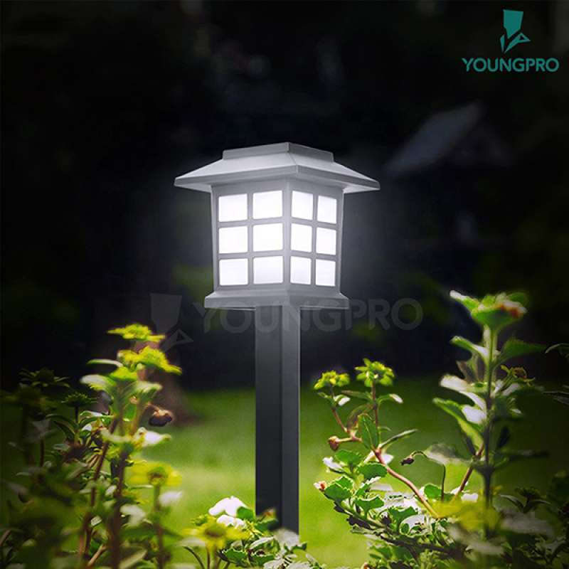 lampu taman grand solar - Paul Rampling