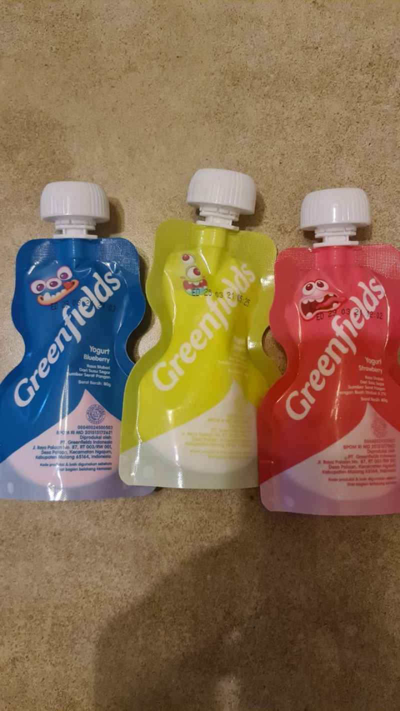 Jual Greenfields Kids Yogurt squeeze pouch 80gr Original di Seller ...