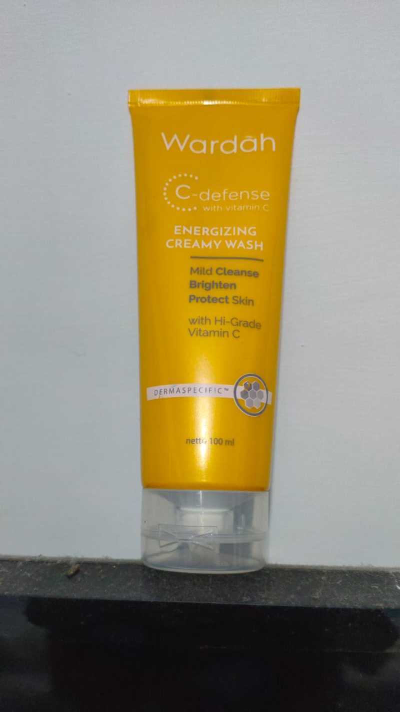 Jual Sabun Cuci Muka WARDAH C-Defense dengan VITAMIN C Energizing ...