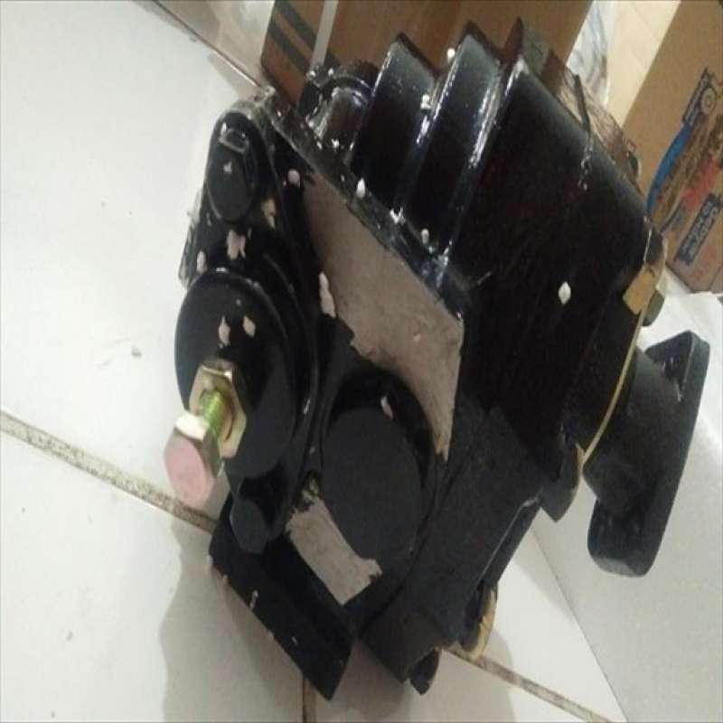 Jual Gear Pump Pompa PTO Hidrolik Assy KP55 OEM di Seller Planet Onderdil - Planet Onderdil ...