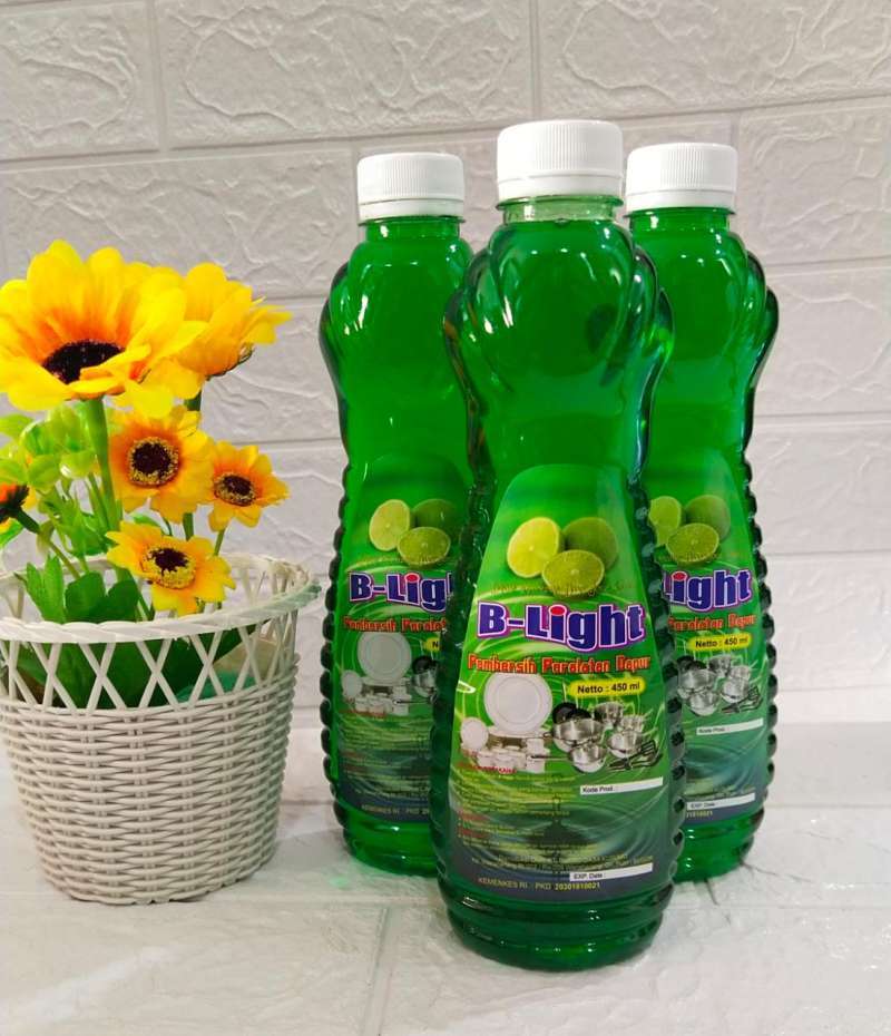 Promo Sabun cuci piring B Light 450 ml Diskon 15% di Seller Hafidz Raja ...
