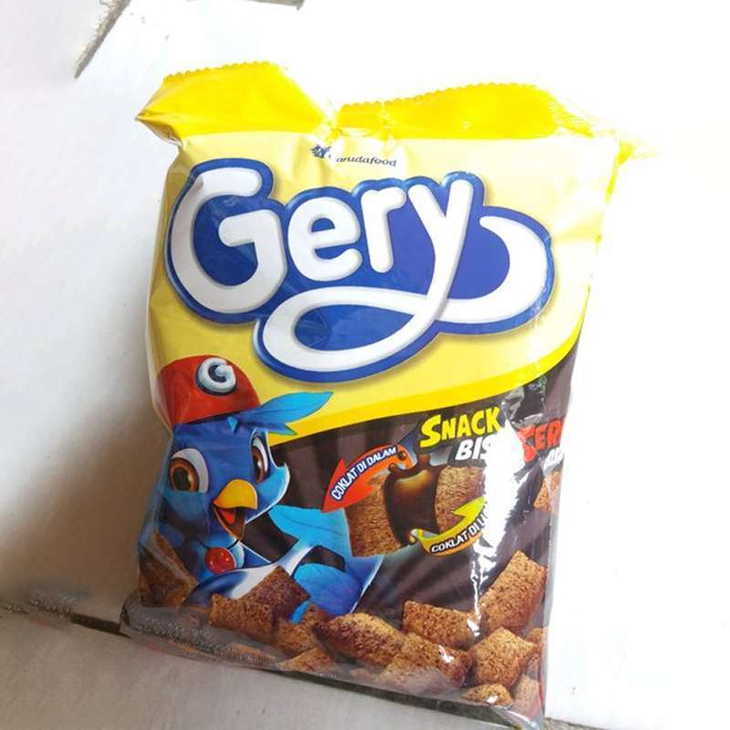 Jual Gery Snack & Sereal Bantal Extrude Coklat 30 Gr 1 Dus / 8 Pak / 40 ...